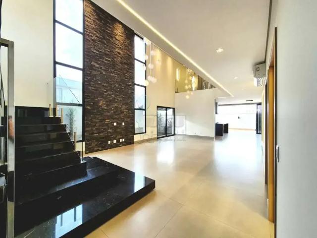 Casa / Sobrado em Condomínio para Locação em Ribeirão Preto/SP Vila do Golf 4 Quartos