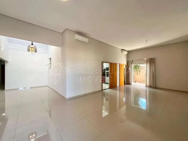 Casa / Sobrado em Condomínio para Locação em Ribeirão Preto/SP Vila do Golf 4 Quartos