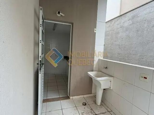 Casa / Sobrado em Condomínio para Locação em Ribeirão Preto/SP Vila do Golf 3 Quartos