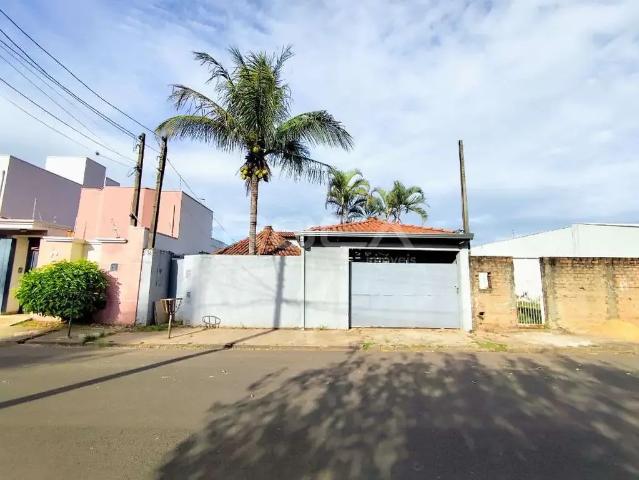 Casa / Sobrado em Condomínio para Locação em São Carlos/SP Parque Fehr 4 Quartos