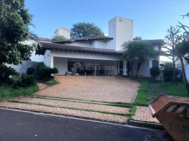 Casa / Sobrado em Condomínio para Locação em São José do Rio Preto/SP Condomínio Débora Cristina 4 Quartos