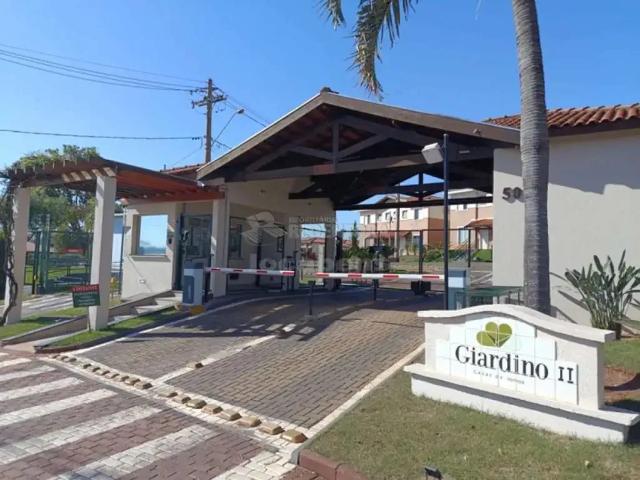Casa / Sobrado em Condomínio para Locação em São José do Rio Preto/SP Giardino 4 Quartos