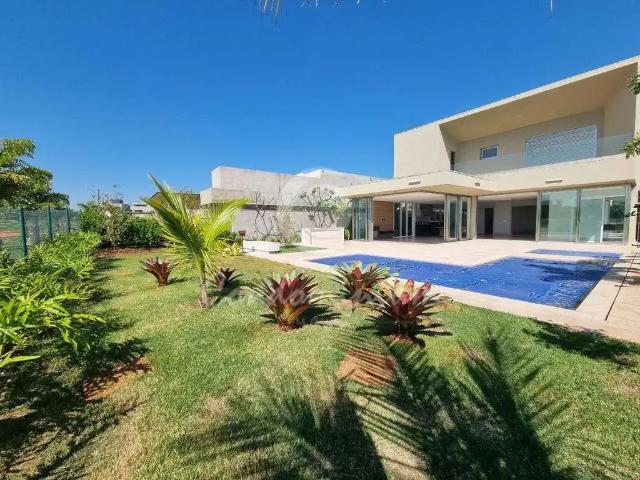 Casa / Sobrado em Condomínio para Locação em São José do Rio Preto/SP Quinta do Golfe Jardins 4 Quartos