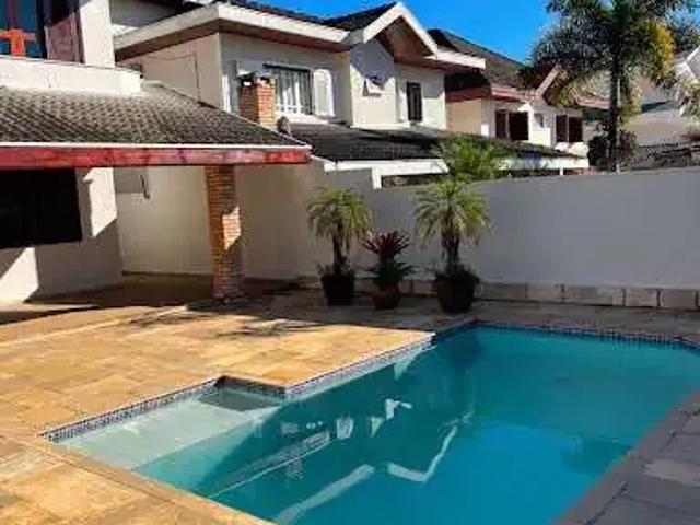 Casa / Sobrado em Condomínio para Locação em São José dos Campos/SP Condomínio Sunset Park 4 Quartos