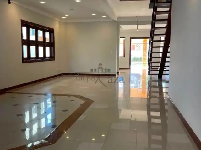 Casa / Sobrado em Condomínio para Locação em São José dos Campos/SP Condomínio Sunset Park 4 Quartos