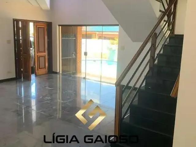 Casa / Sobrado em Condomínio para Locação em São José dos Campos/SP Jardim das Colinas 6 Quartos