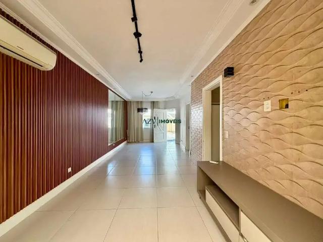 Casa / Sobrado em Condomínio para Locação em São José dos Campos/SP Jardim das Indústrias 3 Quartos