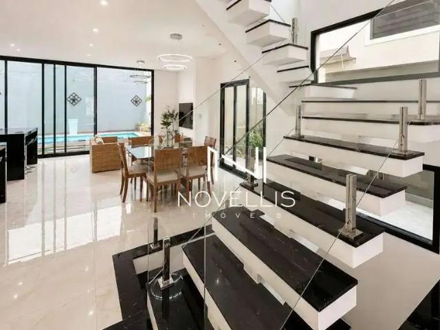 Casa / Sobrado em Condomínio para Locação em São José dos Campos/SP Urbanova 3 Quartos