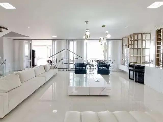 Casa / Sobrado em Condomínio para Locação em São José dos Campos/SP Urbanova 3 Quartos