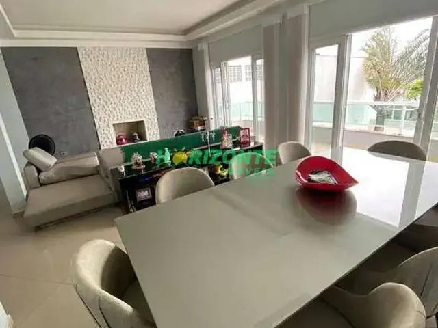 Casa / Sobrado em Condomínio para Locação em São José dos Campos/SP Urbanova V 3 Quartos