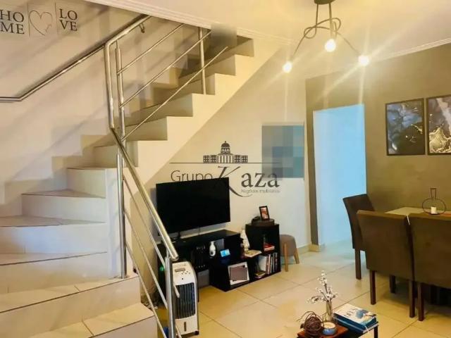 Casa / Sobrado em Condomínio para Locação em São José dos Campos/SP Vila Cristina 2 Quartos