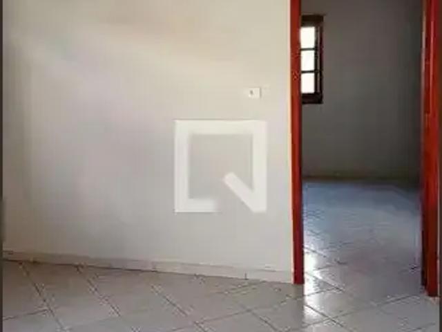 Casa / Sobrado em Condomínio para Locação em São José dos Pinhais/PR Parque da Fonte 1 Quartos