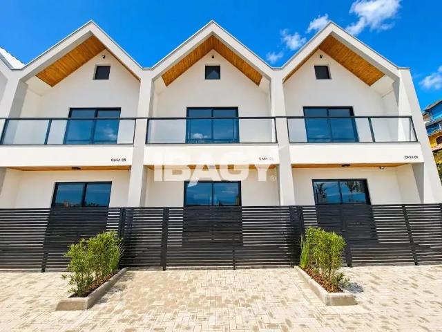 Casa / Sobrado em Condomínio para Locação em São José/SC Centro 2 Quartos
