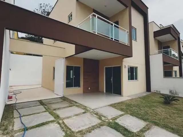 Casa / Sobrado em Condomínio para Locação em São Luís/MA Alto do Calhau 3 Quartos