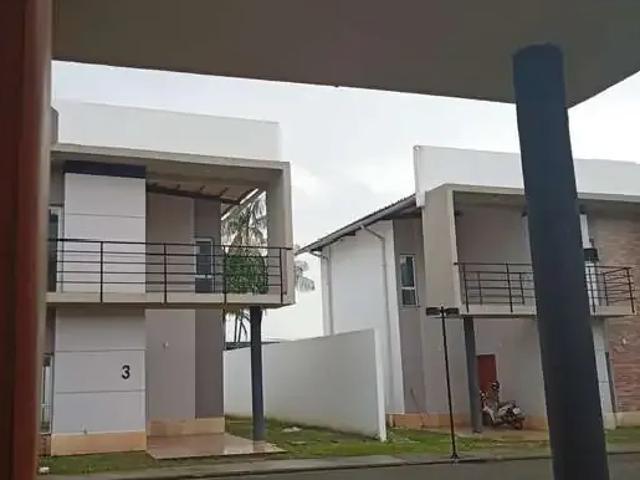 Casa / Sobrado em Condomínio para Locação em São Luís/MA Turu 4 Quartos
