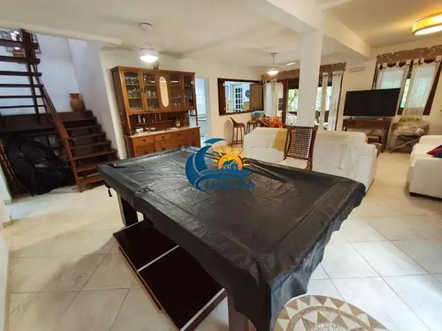 Casa / Sobrado em Condomínio para Locação em São Sebastião/SP Camburi 5 Quartos