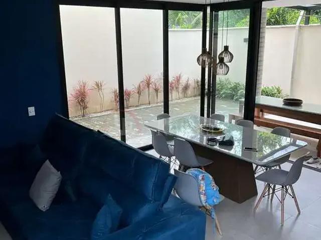 Casa / Sobrado em Condomínio para Locação em São Sebastião/SP Boiçucanga 3 Quartos