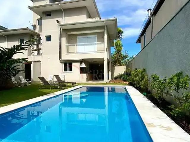 Casa / Sobrado em Condomínio para Locação em São Sebastião/SP Baleia 4 Quartos