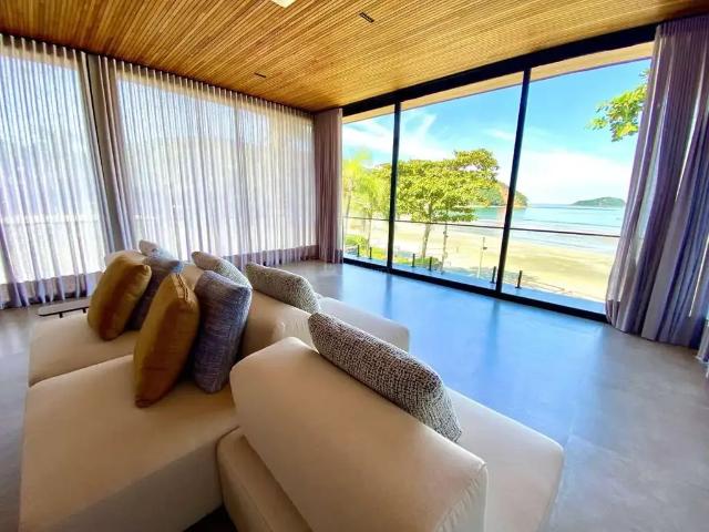 Casa / Sobrado em Condomínio para Locação em São Sebastião/SP Baleia 6 Quartos