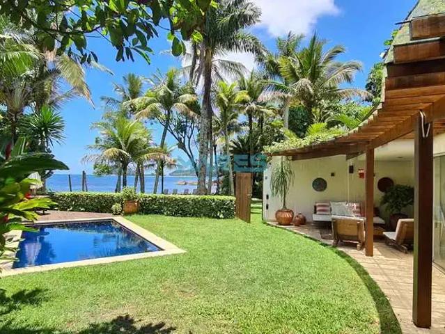 Casa / Sobrado em Condomínio para Locação em São Sebastião/SP Barra do Sahy 4 Quartos