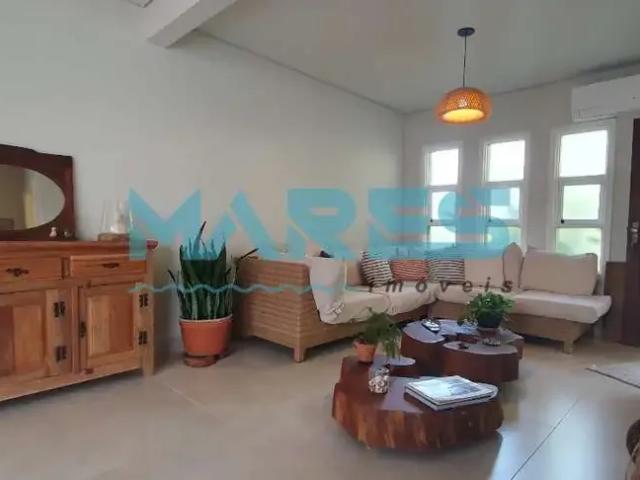 Casa / Sobrado em Condomínio para Locação em São Sebastião/SP Barra do Sahy 5 Quartos