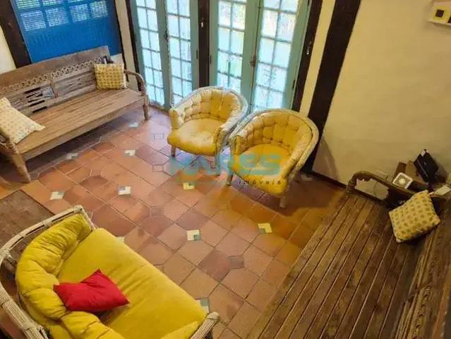 Casa / Sobrado em Condomínio para Locação em São Sebastião/SP Barra do Sahy 3 Quartos