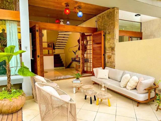 Casa / Sobrado em Condomínio para Locação em São Sebastião/SP Engenho 3 Quartos