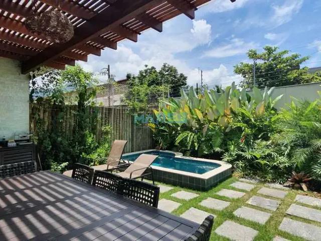 Casa / Sobrado em Condomínio para Locação em São Sebastião/SP Juquehy 4 Quartos