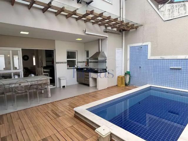 Casa / Sobrado em Condomínio para Locação em São Sebastião/SP Juquehy 4 Quartos