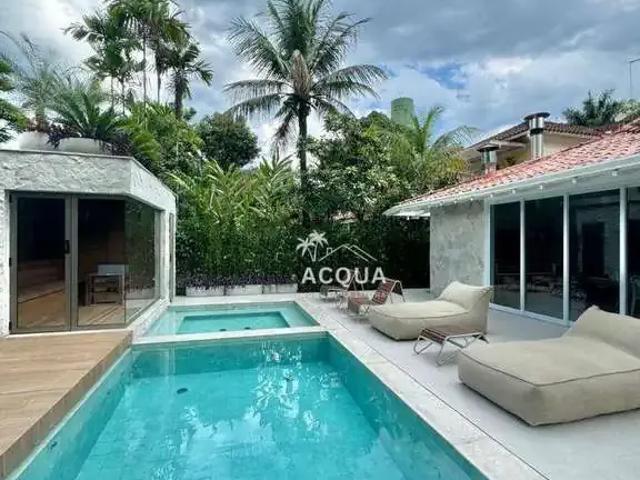 Casa / Sobrado em Condomínio para Locação em São Sebastião/SP Juquehy 5 Quartos