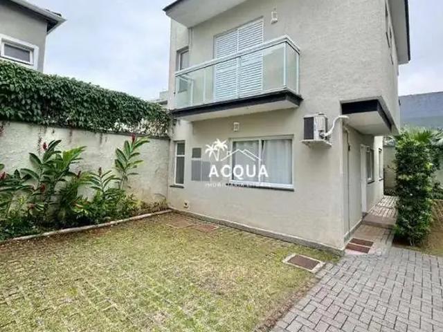 Casa / Sobrado em Condomínio para Locação em São Sebastião/SP Juquehy 3 Quartos