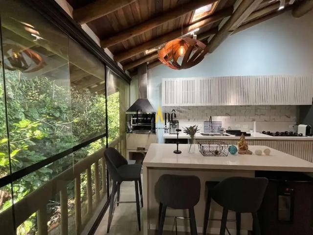 Casa / Sobrado em Condomínio para Locação em São Sebastião/SP Maresias 3 Quartos
