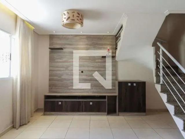Casa / Sobrado em Condomínio para Locação em São Paulo/SP Tatuapé 3 Quartos