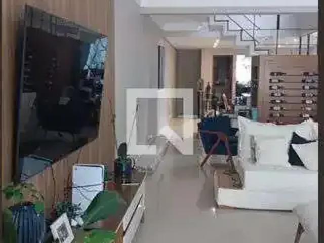 Casa / Sobrado em Condomínio para Locação em São Paulo/SP Tremembé 4 Quartos
