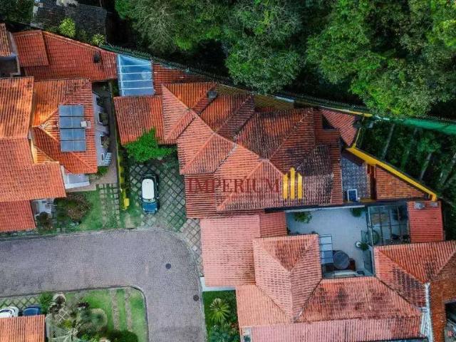 Casa / Sobrado em Condomínio para Locação em São Paulo/SP Tremembé 4 Quartos