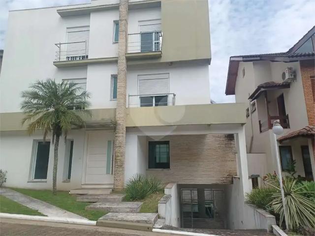 Casa / Sobrado em Condomínio para Locação em São Paulo/SP Tremembé 5 Quartos