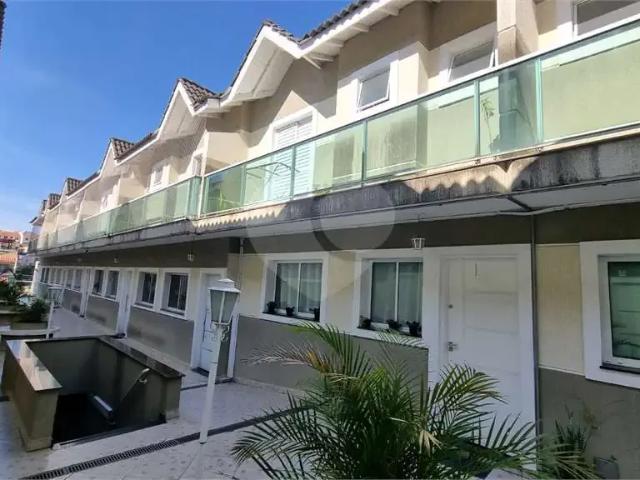 Casa / Sobrado em Condomínio para Locação em São Paulo/SP Vila Mazzei 3 Quartos