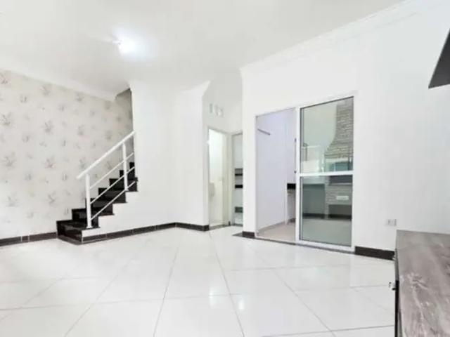 Casa / Sobrado em Condomínio para Locação em São Paulo/SP Vila Mazzei 3 Quartos