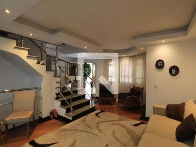 Casa / Sobrado em Condomínio para Locação em São Paulo/SP Vila Carrão 4 Quartos