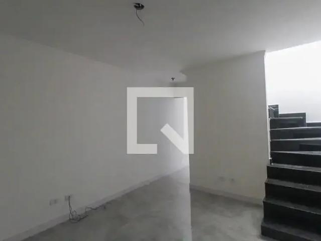 Casa / Sobrado em Condomínio para Locação em São Paulo/SP Vila Ema 2 Quartos