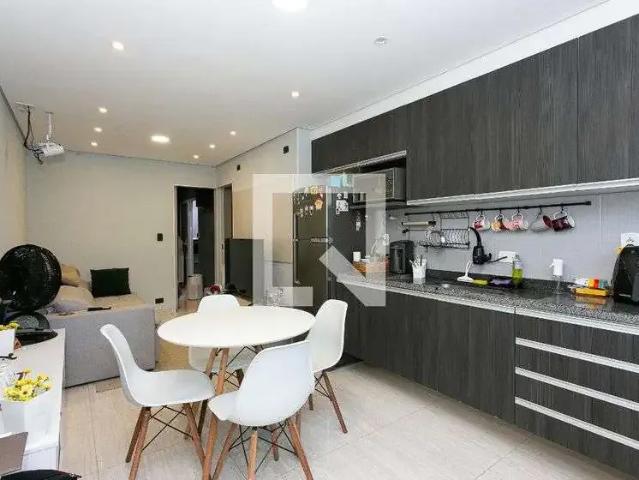 Casa / Sobrado em Condomínio para Locação em São Paulo/SP Vila Esperança 1 Quartos