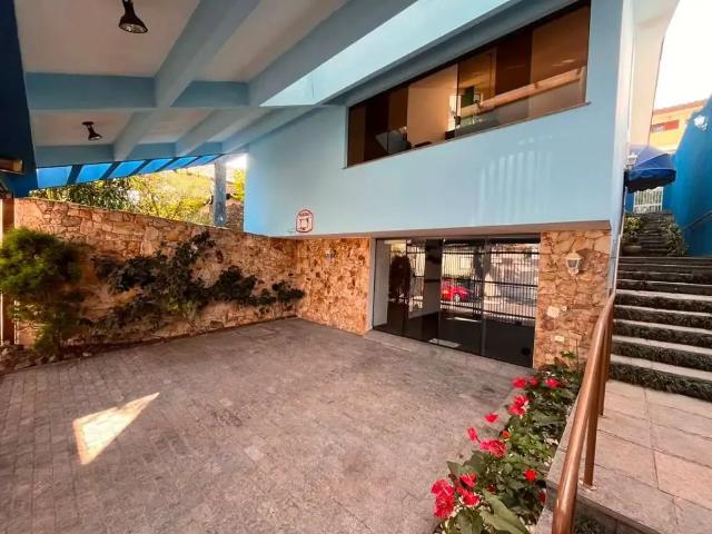 Casa / Sobrado em Condomínio para Locação em São Paulo/SP Vila Inah 4 Quartos