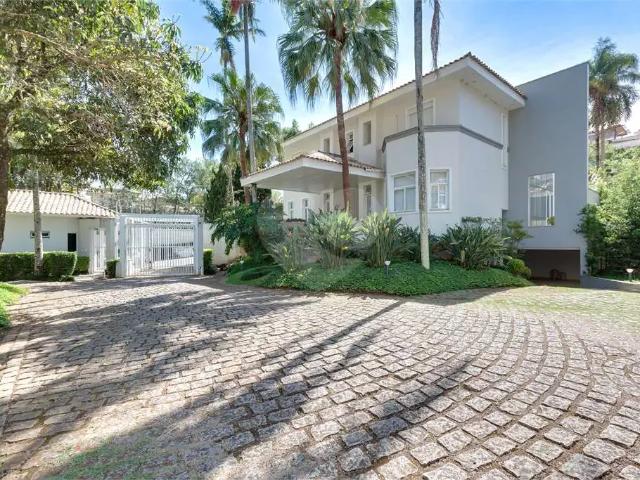 Casa / Sobrado em Condomínio para Locação em São Paulo/SP Alto da Boa Vista 4 Quartos