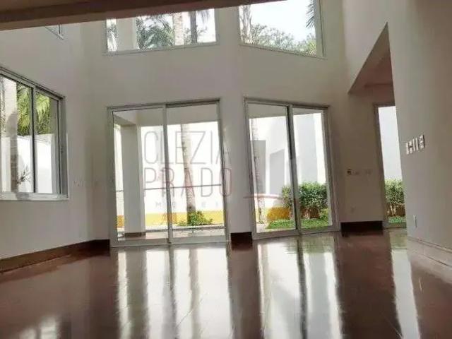 Casa / Sobrado em Condomínio para Locação em São Paulo/SP Alto da Boa Vista 6 Quartos