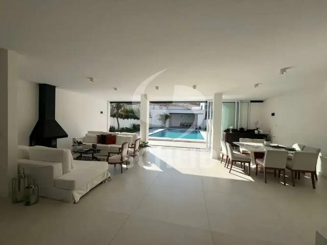 Casa / Sobrado em Condomínio para Locação em São Paulo/SP Alto da Boa Vista 3 Quartos