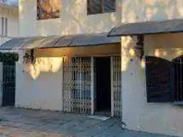 Casa / Sobrado em Condomínio para Locação em São Paulo/SP Alto de Pinheiros 3 Quartos