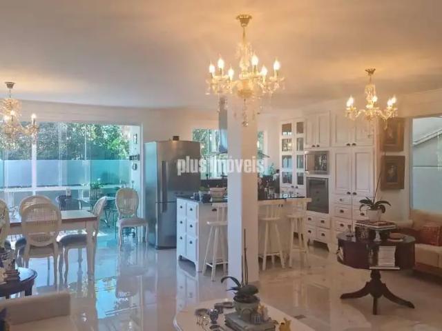 Casa / Sobrado em Condomínio para Locação em São Paulo/SP Brooklin Paulista 4 Quartos