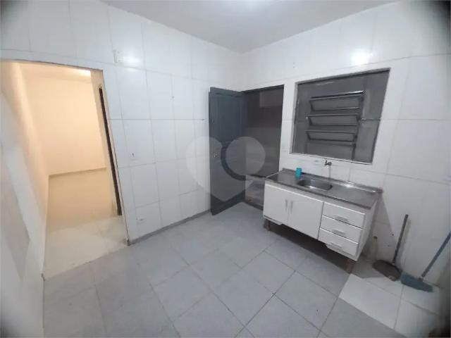Casa / Sobrado em Condomínio para Locação em São Paulo/SP Campo Limpo 1 Quartos