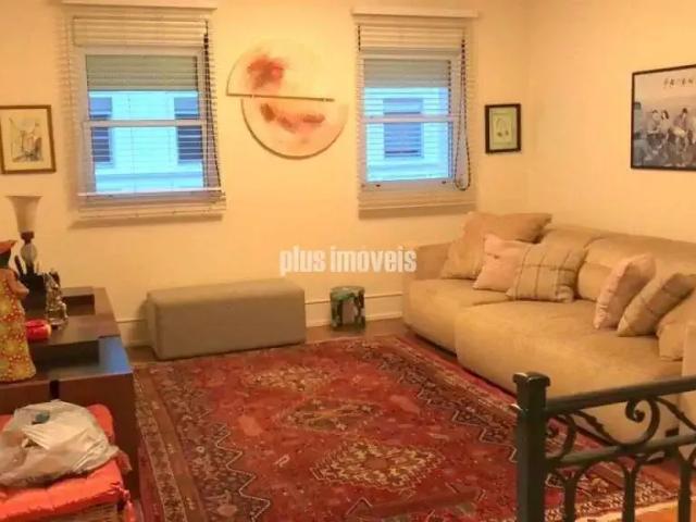 Casa / Sobrado em Condomínio para Locação em São Paulo/SP Chácara Monte Alegre 4 Quartos