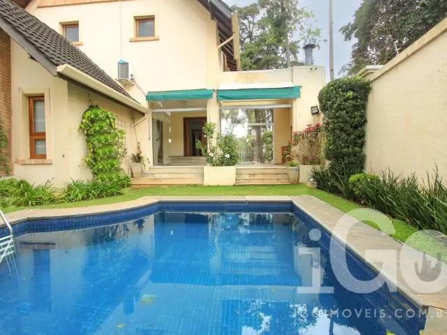 Casa / Sobrado em Condomínio para Locação em São Paulo/SP Chácara Monte Alegre 4 Quartos